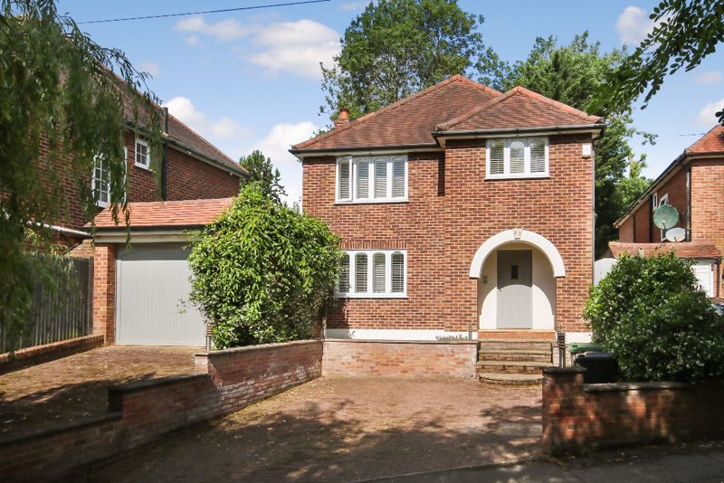 LEATHERHEAD, KT22 | Patrick Gardner