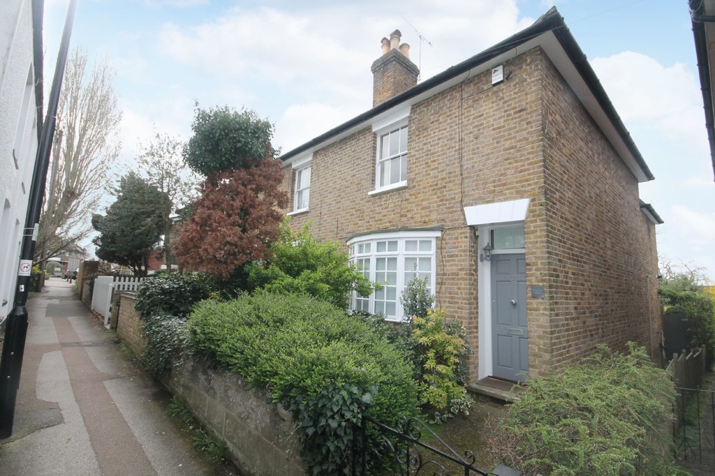 LEATHERHEAD, KT22 | Patrick Gardner