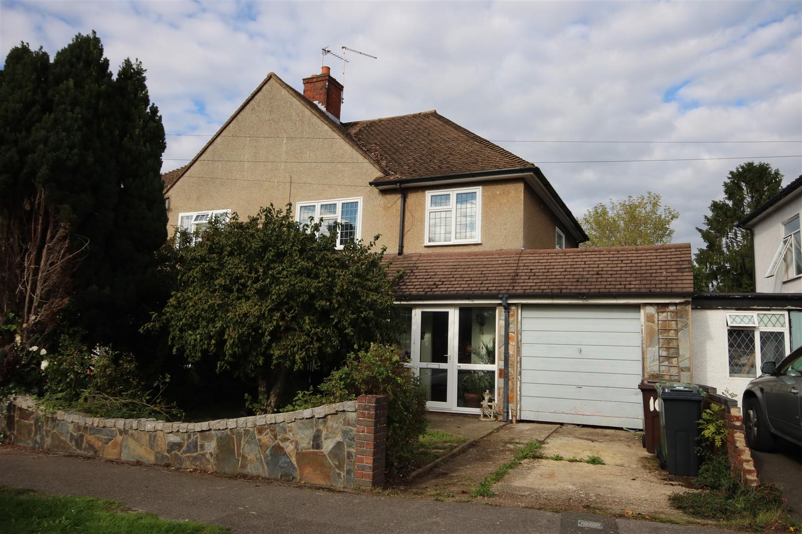 EPSOM, KT18 | Patrick Gardner