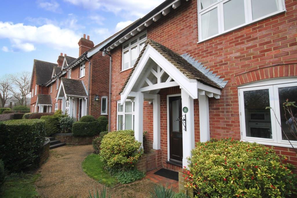 MIDDLE STREET, BROCKHAM, RH3 | Patrick Gardner