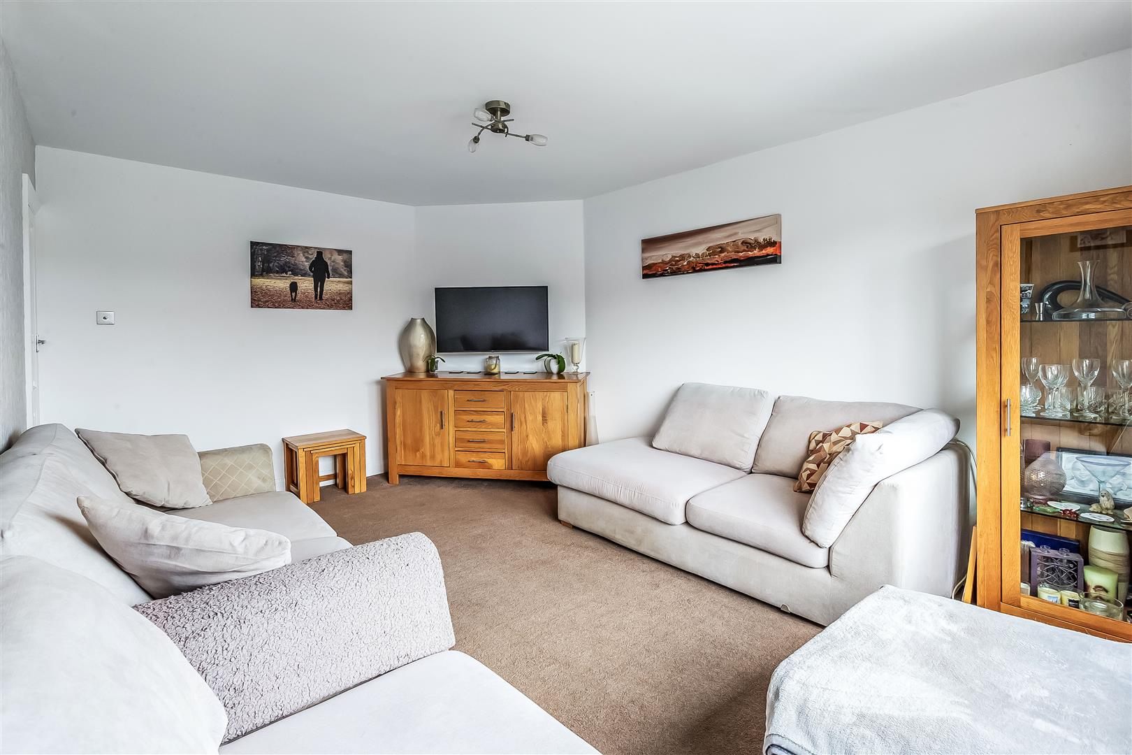 SPA DRIVE, EPSOM, KT18 | Patrick Gardner