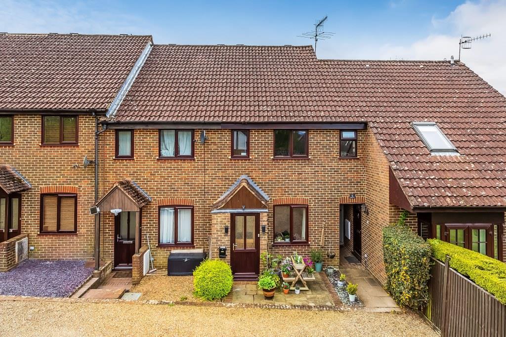 ST. JOHNS COURT, WESTCOTT, RH4 | Patrick Gardner