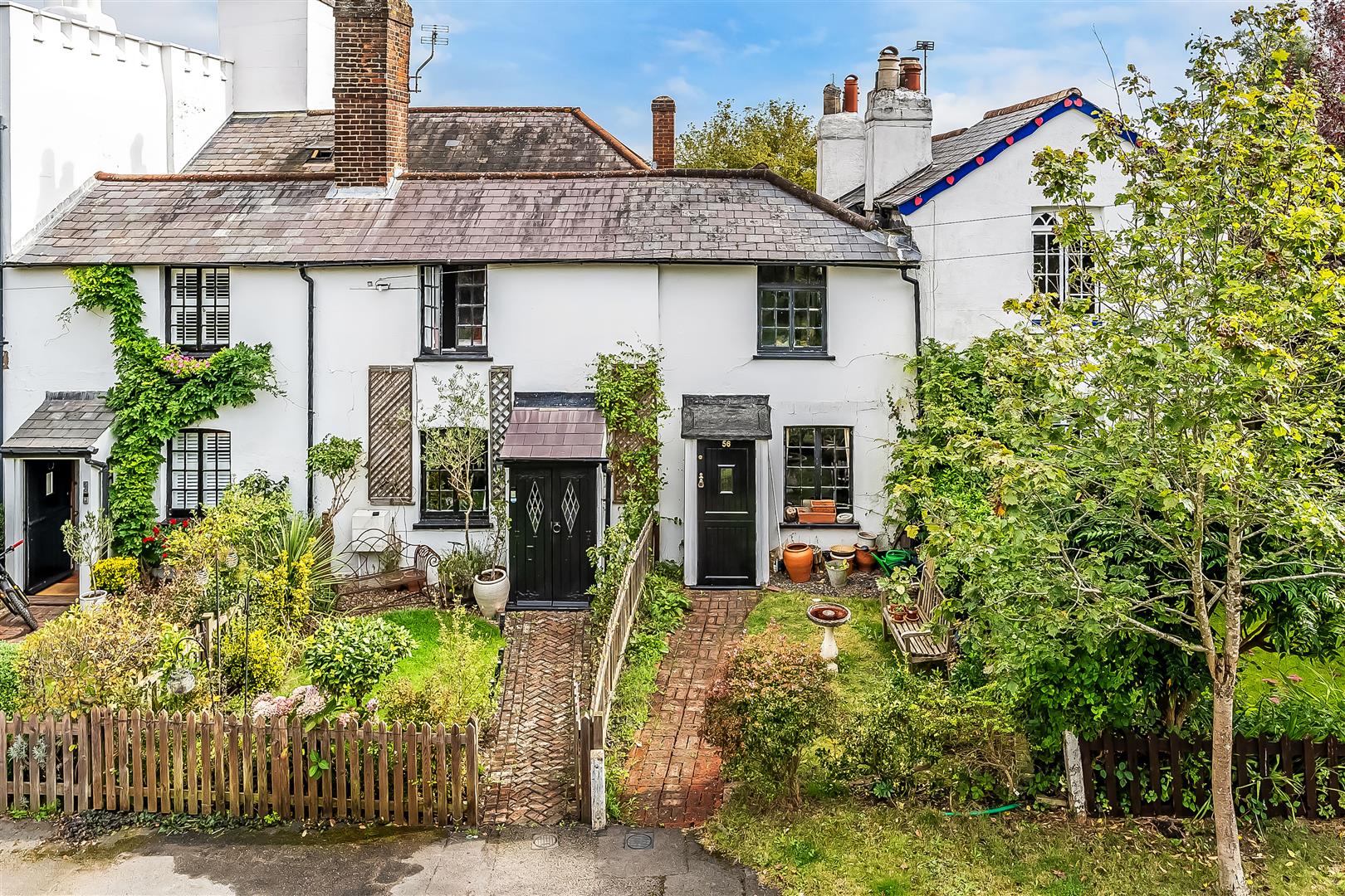 CASTLE ROAD, EPSOM, KT18 | Patrick Gardner