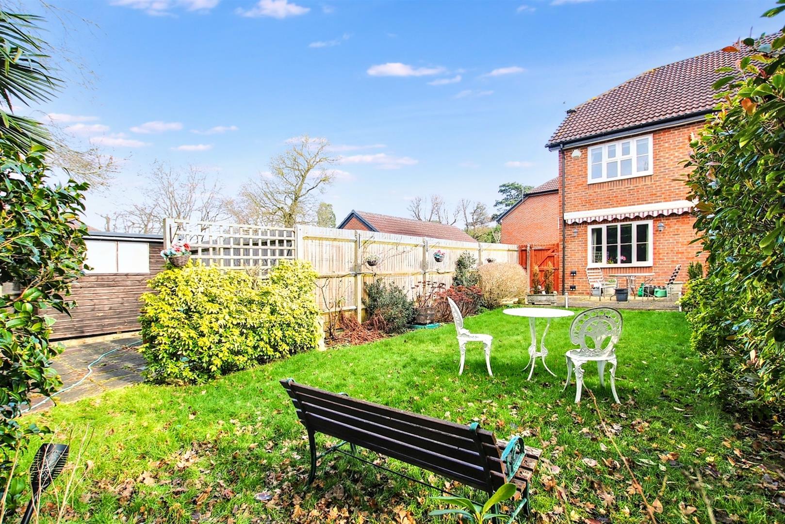 THE MURREYS, ASHTEAD, KT21 | Patrick Gardner