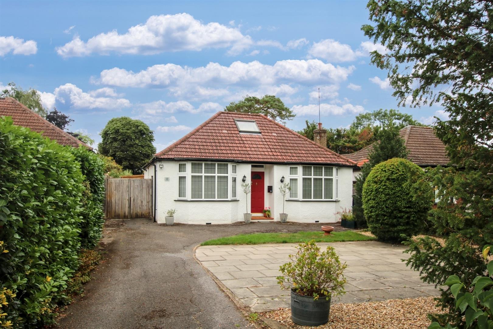 SCHOOL LANE, FETCHAM, KT22 | Patrick Gardner