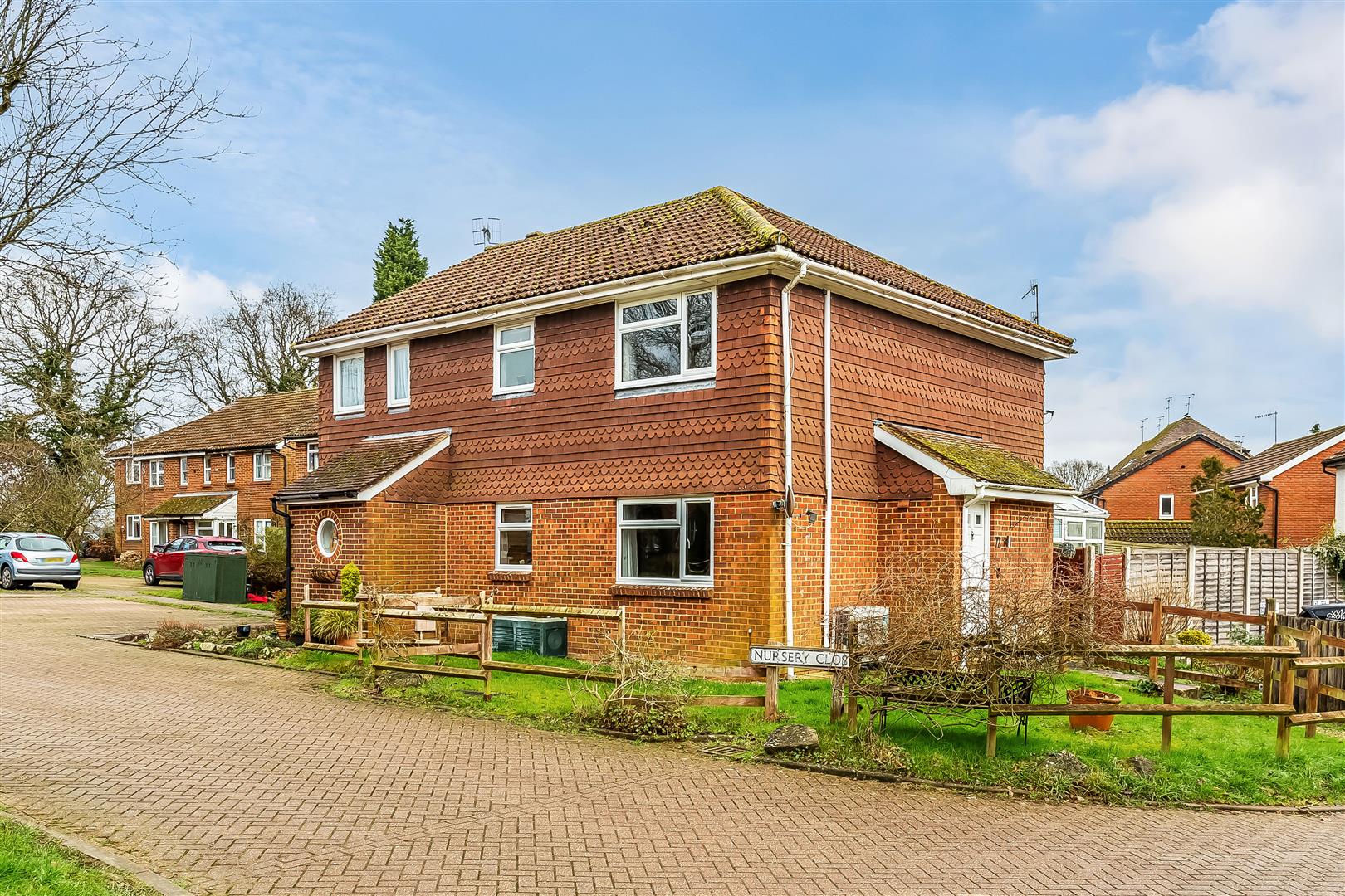 BAKERS WAY, CAPEL, RH5 | Patrick Gardner