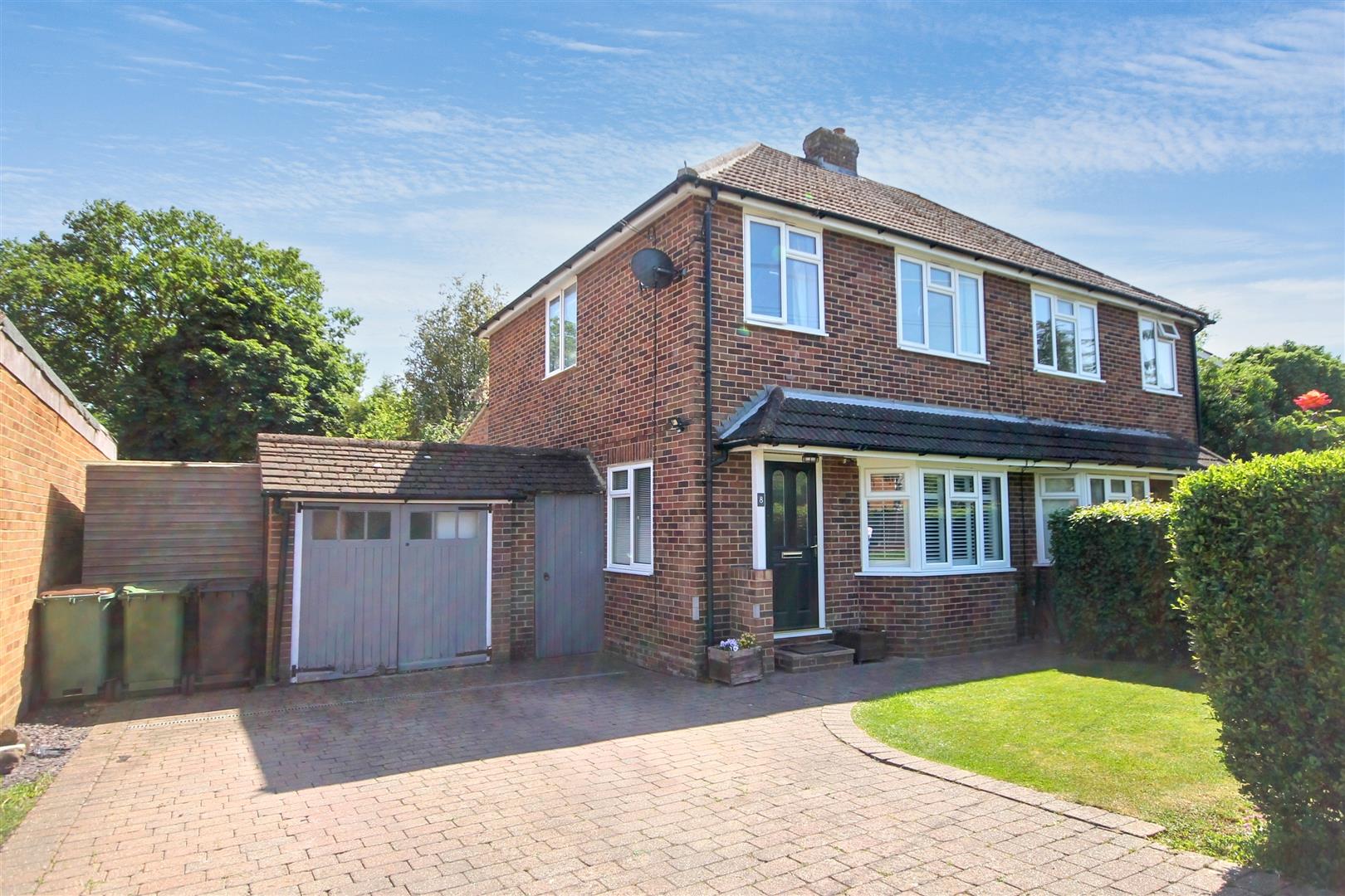 PENROSE ROAD, FETCHAM, KT22 | Patrick Gardner