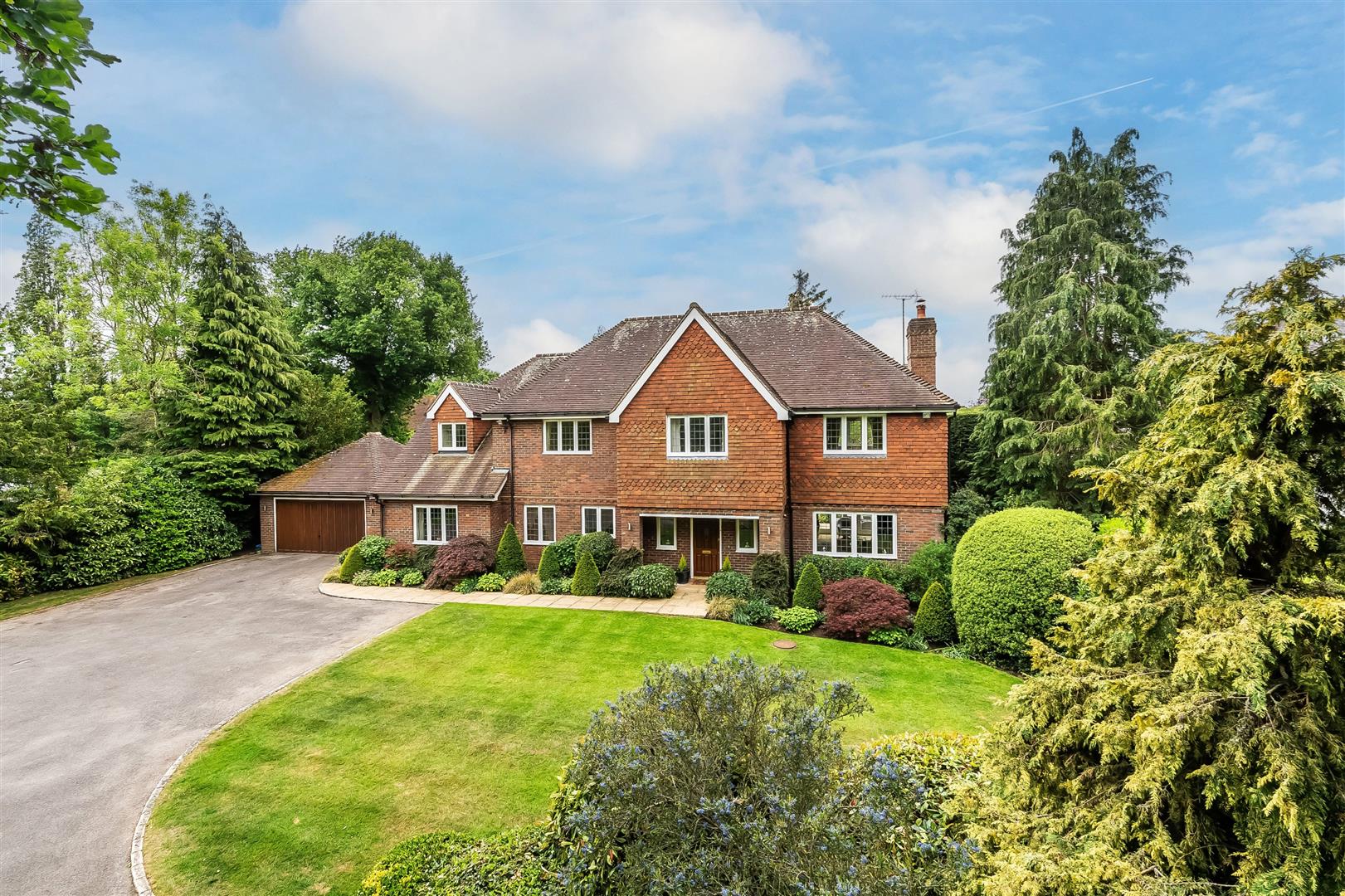 MEADOWSIDE, GREAT BOOKHAM, KT23 | Patrick Gardner