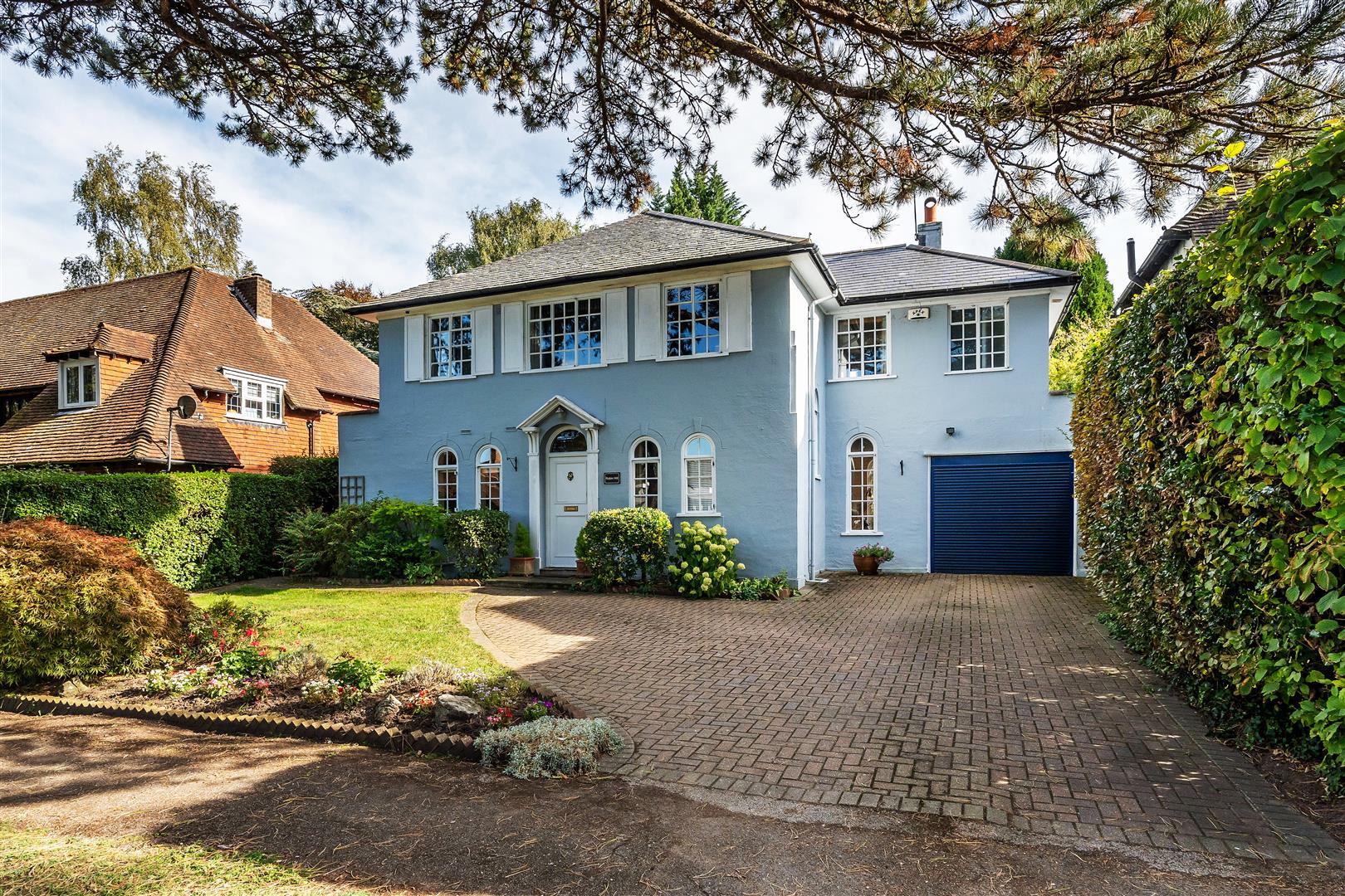 FIR TREE ROAD, SOUTH LEATHERHEAD, KT22 | Patrick Gardner